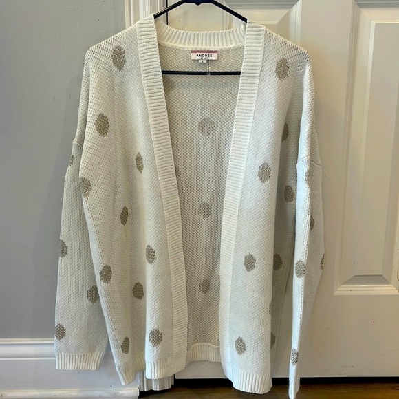 ANDREE BY UNIT | Sweaters | Andree By Unit Size L Ivory Gold Polka Dot ...
